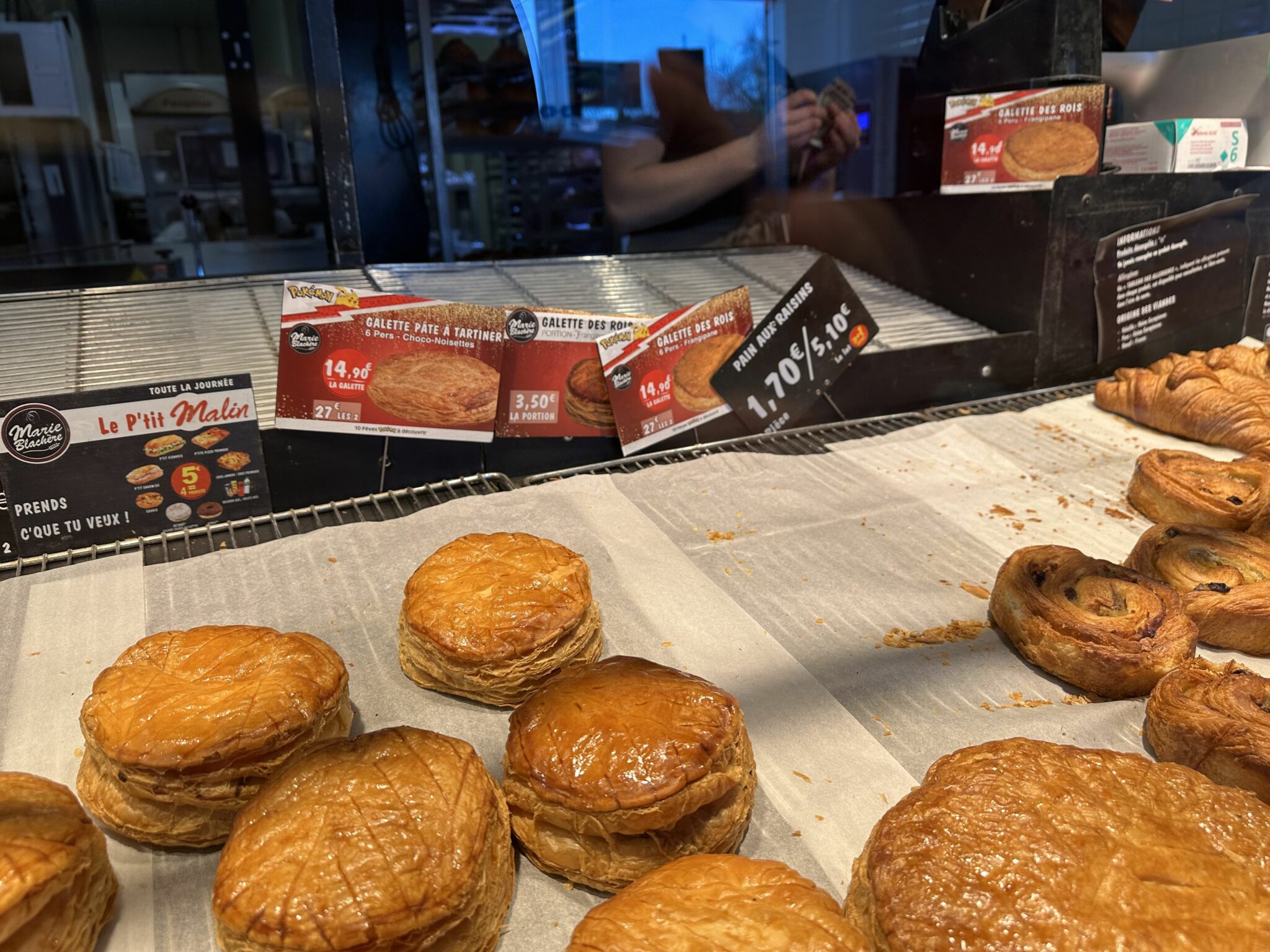 Les fèves Pokémon dans les galettes de l'enseigne Marie Blachère